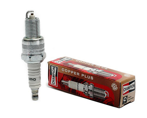 Spark Plug Champion RN12YC Copper Plus for Harley-Davidson Big Twins, 4 ...